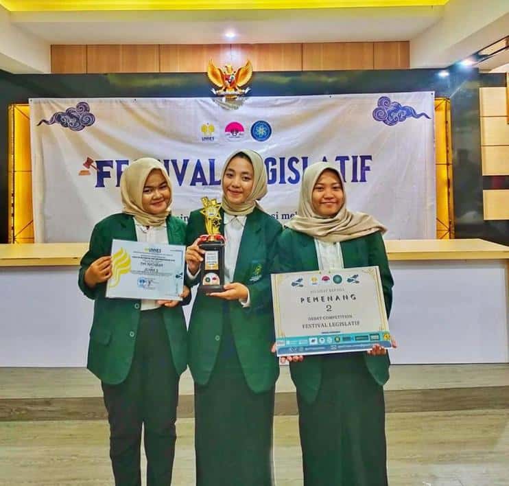 Mahasiswa Prodi Hukum Tatanegara Raih Juara 2 Tingkat Nasional