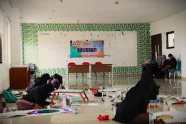 Hari Kedua PORSENI UIN Gus Dur Pekalongan: Kompetisi Seni Penuh Kreativitas
